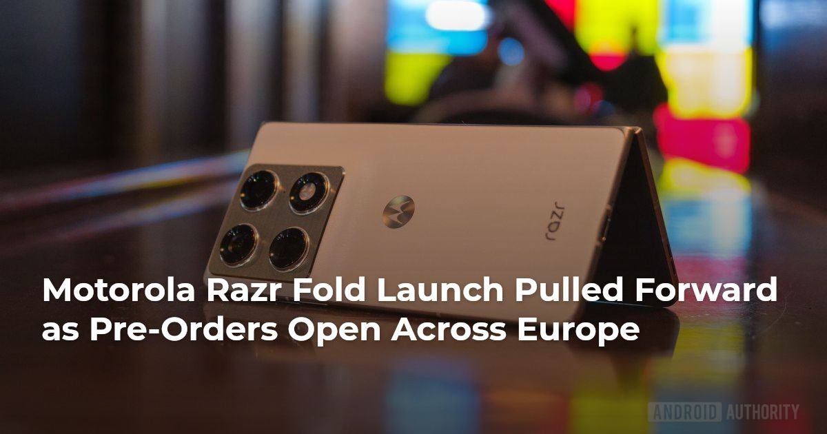 Motorola Razr Fold Pre-Orders Open in | MegaMobileContent